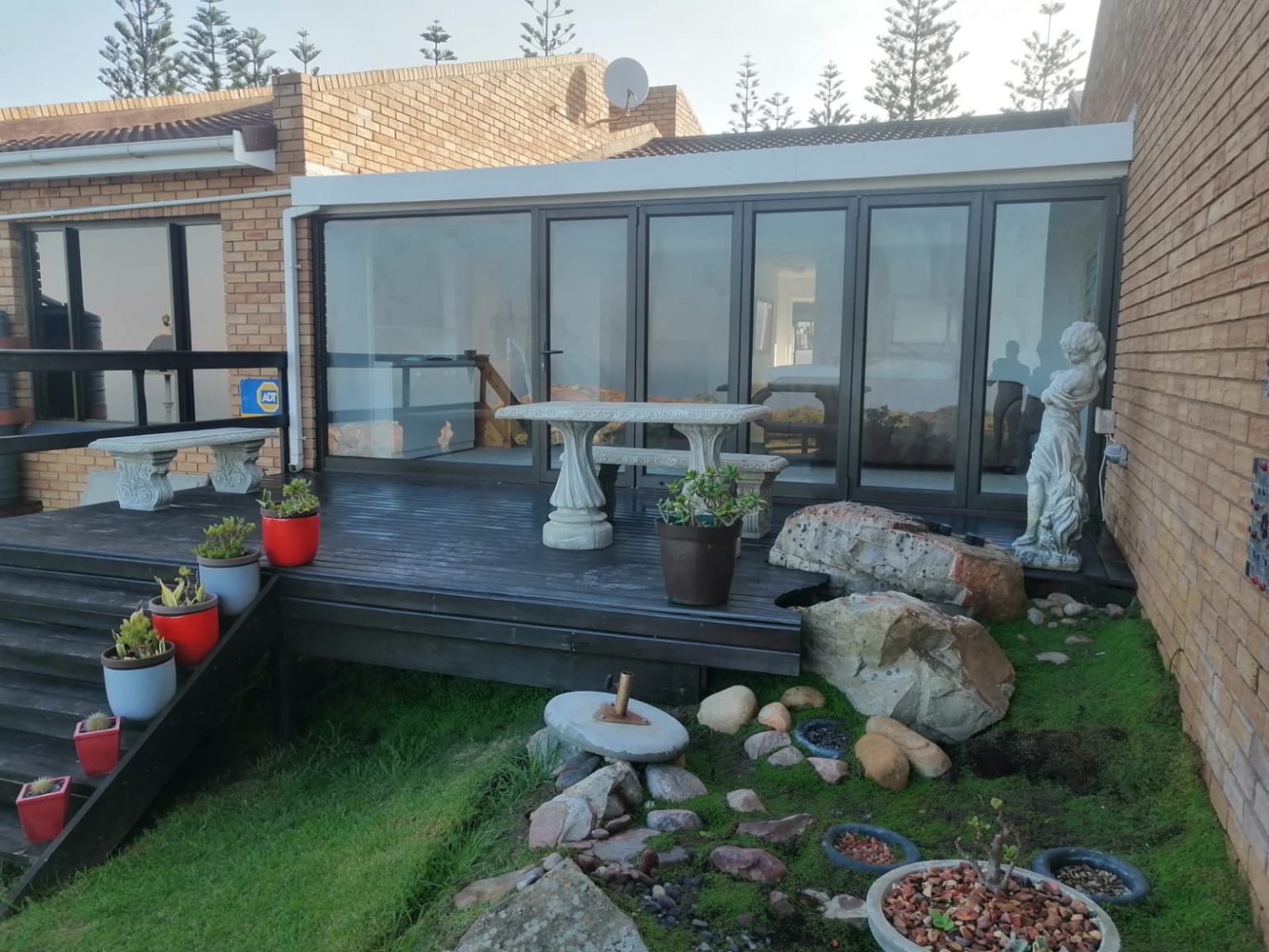 Full-service glass company